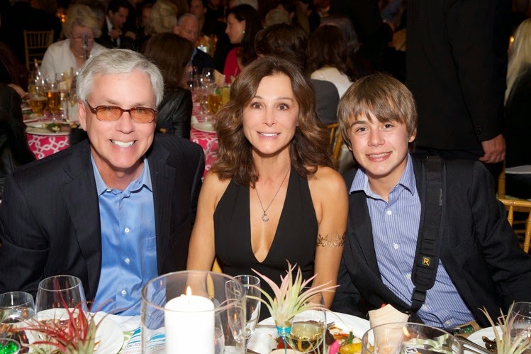 CLISER - CLIZER PHOTOGRAPHS: Carl Hiaasen, Fenia Clizer Hiaasen and son ...