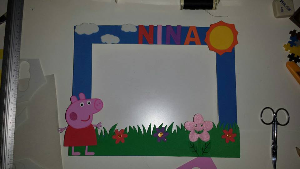 Creando mis cositas: MARCOS PEPPA PIG