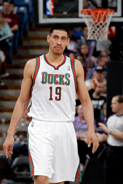 Video: Los doce puntos de Gustavo Ayón - @selmexbasket