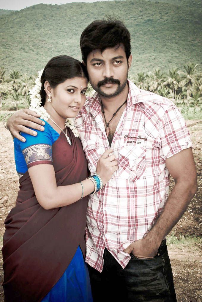Stills Daily: Paal Tamil Movie Stills