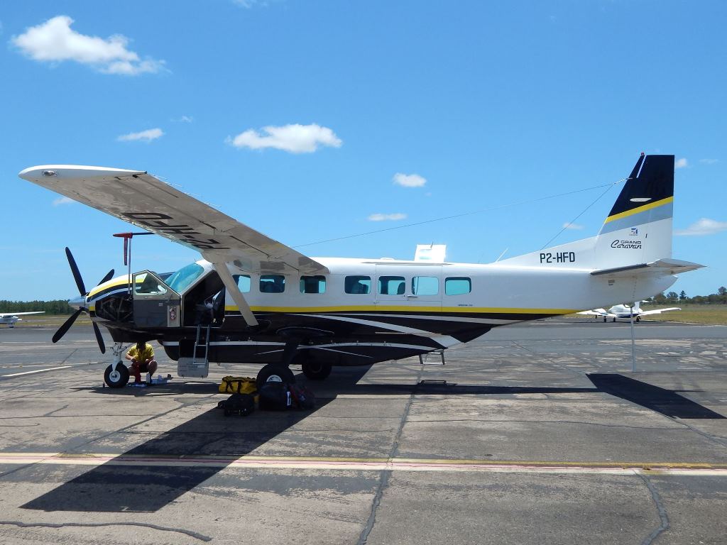 Central Queensland Plane Spotting: Helifix Operations (PNG) Cessna 208 ...