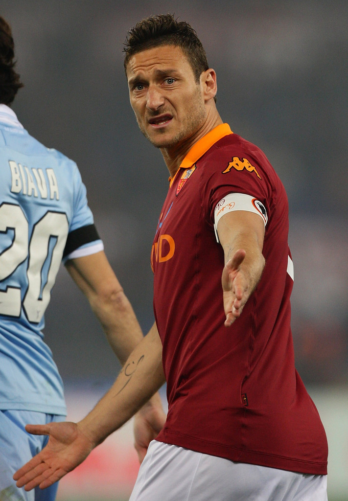 Totti Hailed His "Most Beautiful Record" - AS Roma