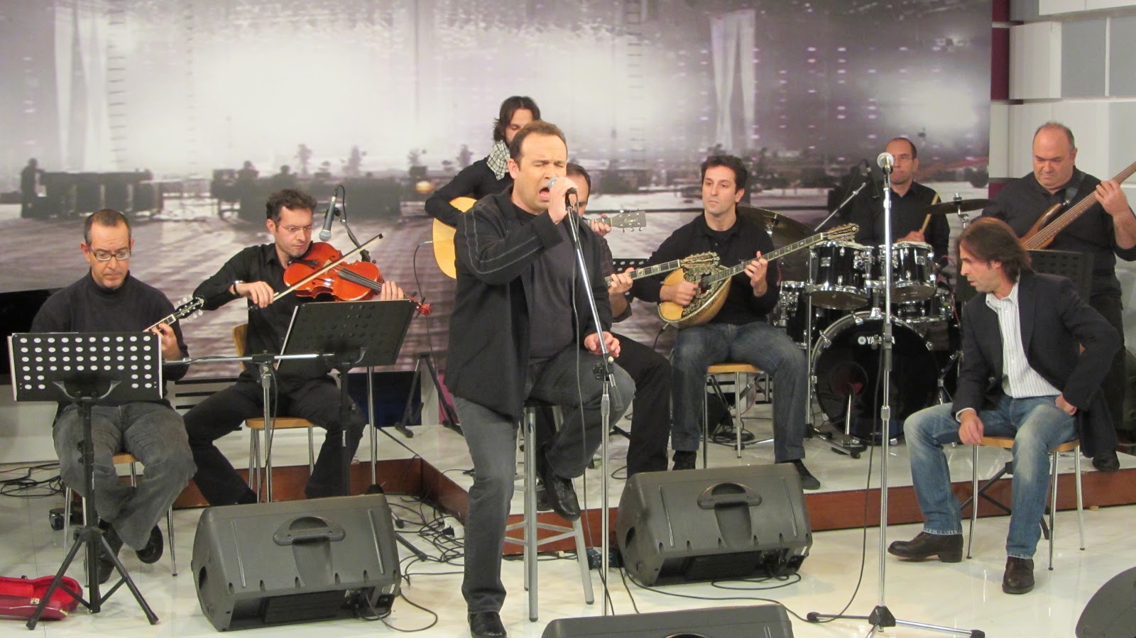 ΕΧΕΙ ΓΟΥΣΤΟ...την Κυριακη: Νοεμβρίου 2012