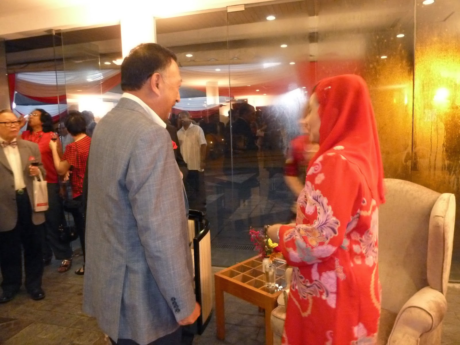 Kee Hua Chee Live!: GAIL FEATHERSTONE, WIFE OF BRITISH HIGH ...