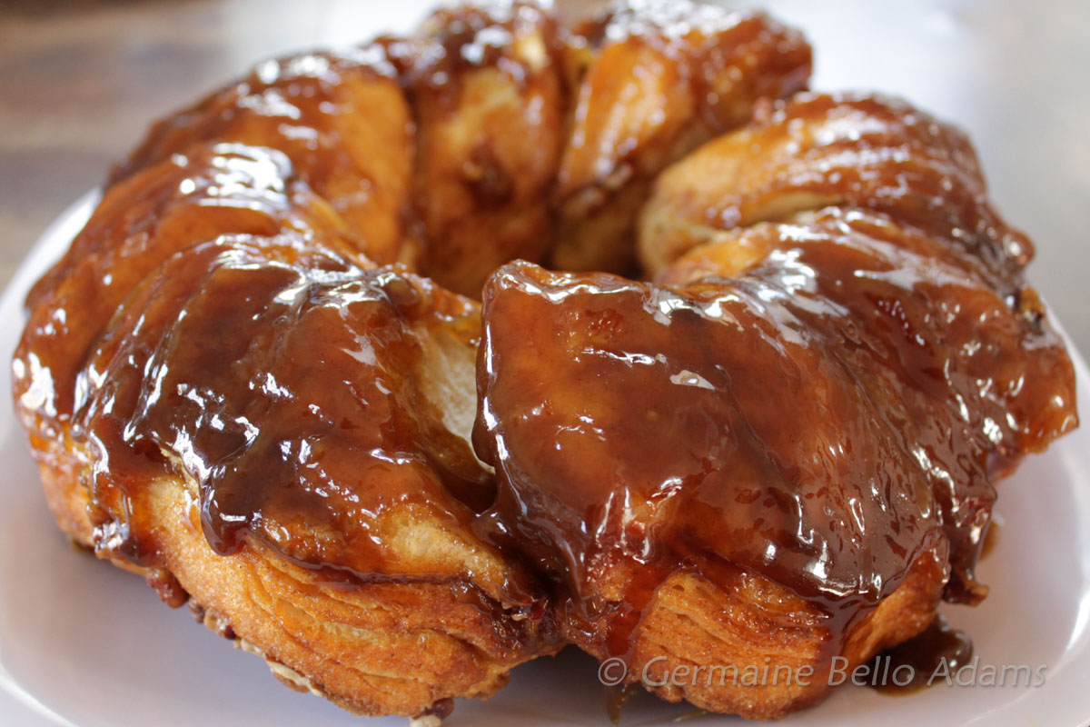 Mélange: Caramel Pull-Apart Breakfast Bread