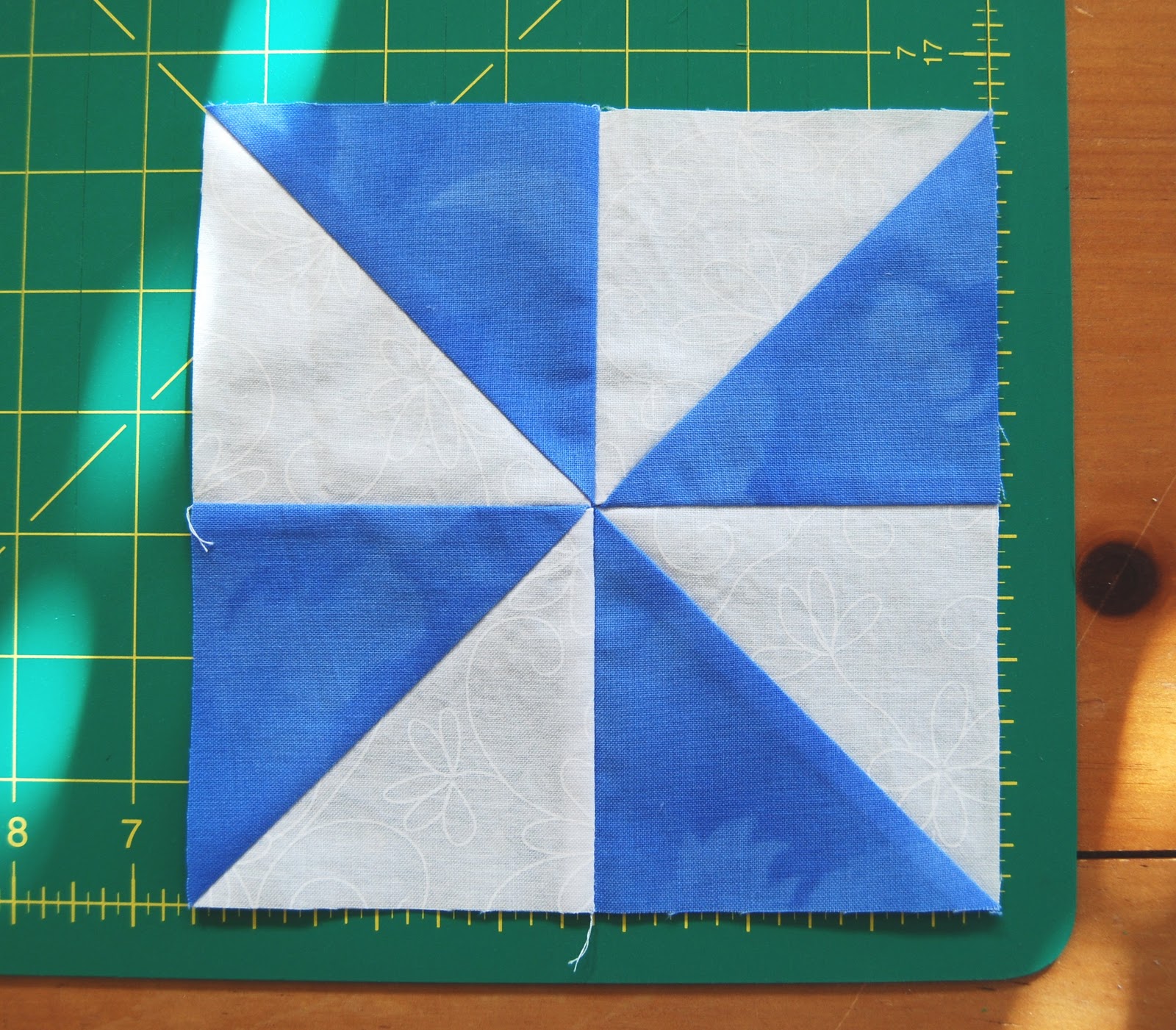 Valerie's Patch-Work: Perfect Pinwheels