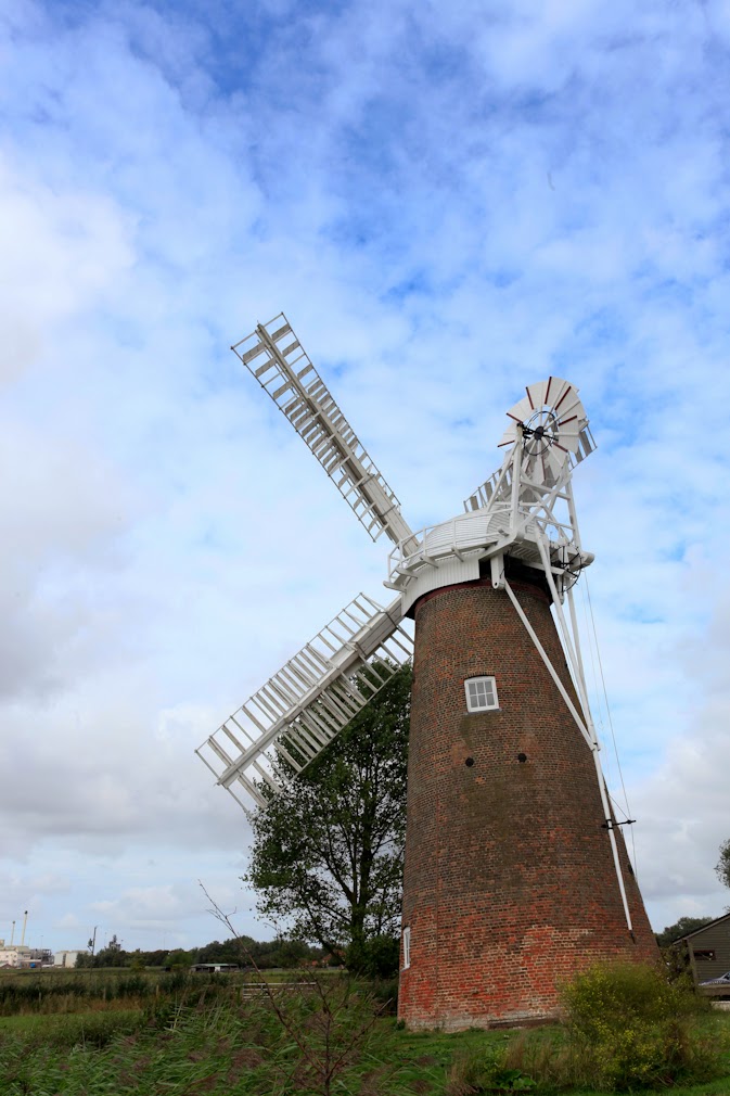 phils photographic adventures: Hardley Drainage Mill and Great Yarmouth ...