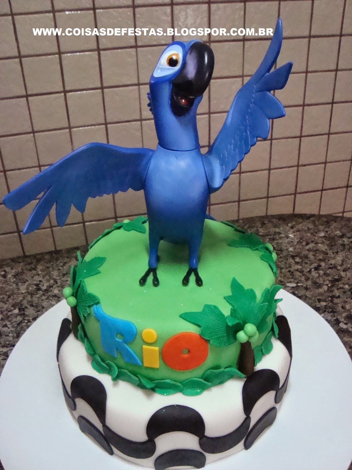 Coisas de Festas: Bolo do filme Rio