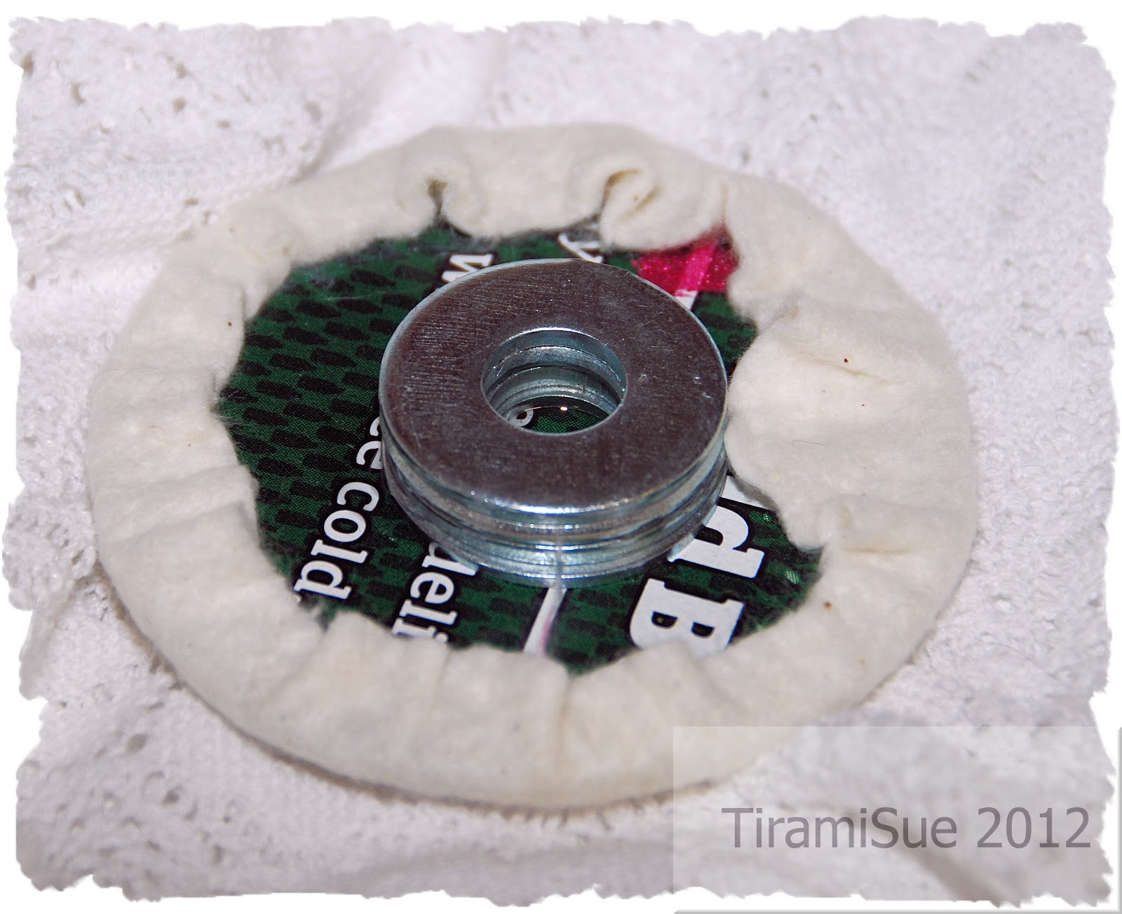 TiramiSue: Babushka Pin Cushion