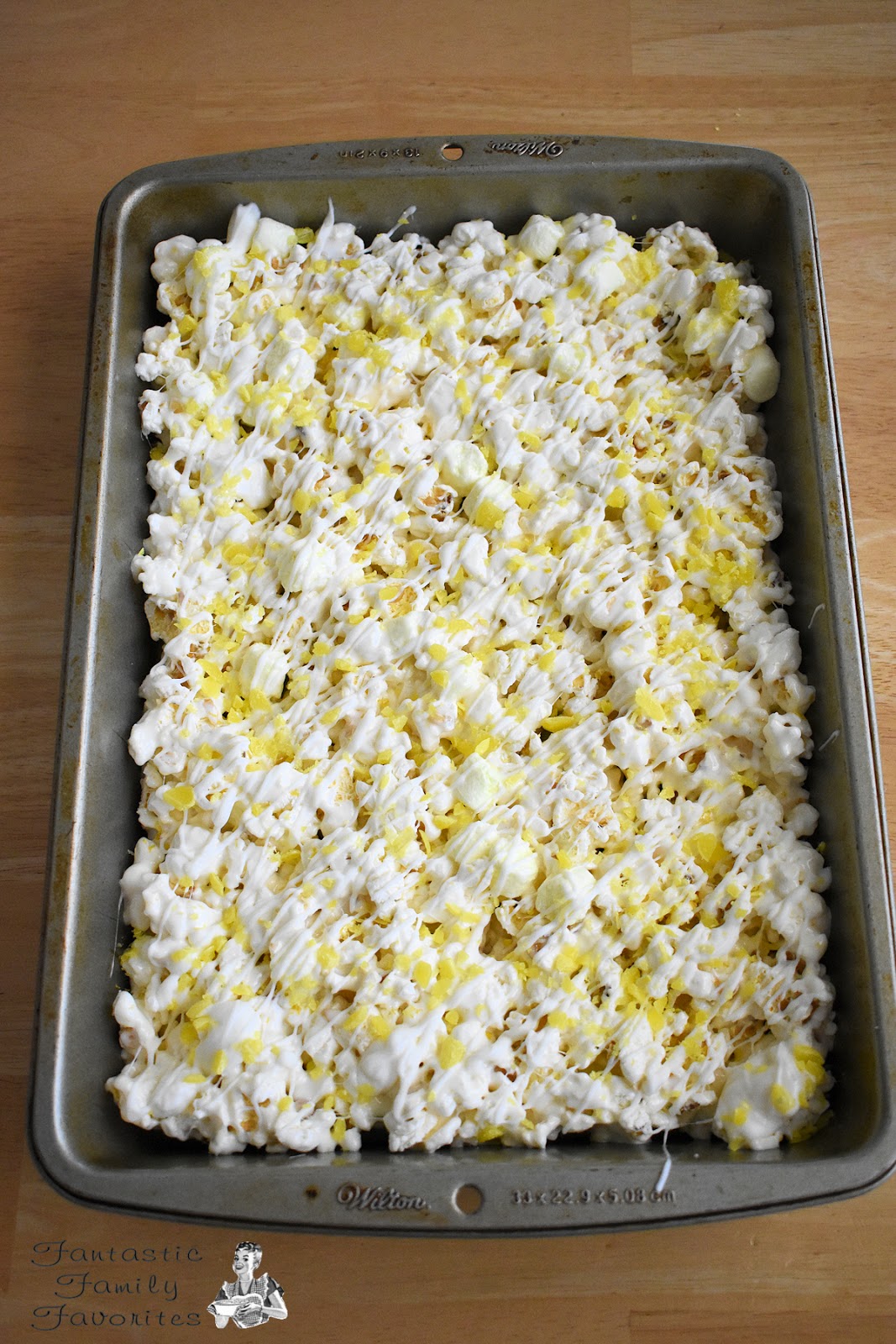 Fantastic Family Favorites: Lemon Marshmallow Popcorn Bars