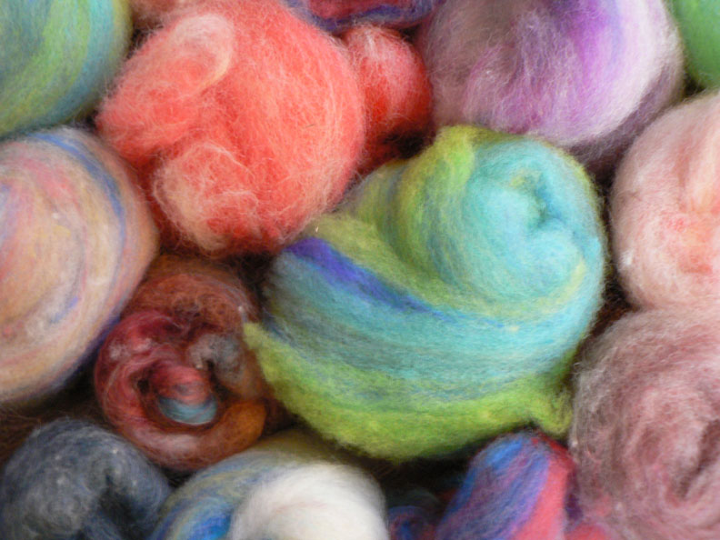 Bringing Change: Sahila-style: Of Spinning & Weaving...