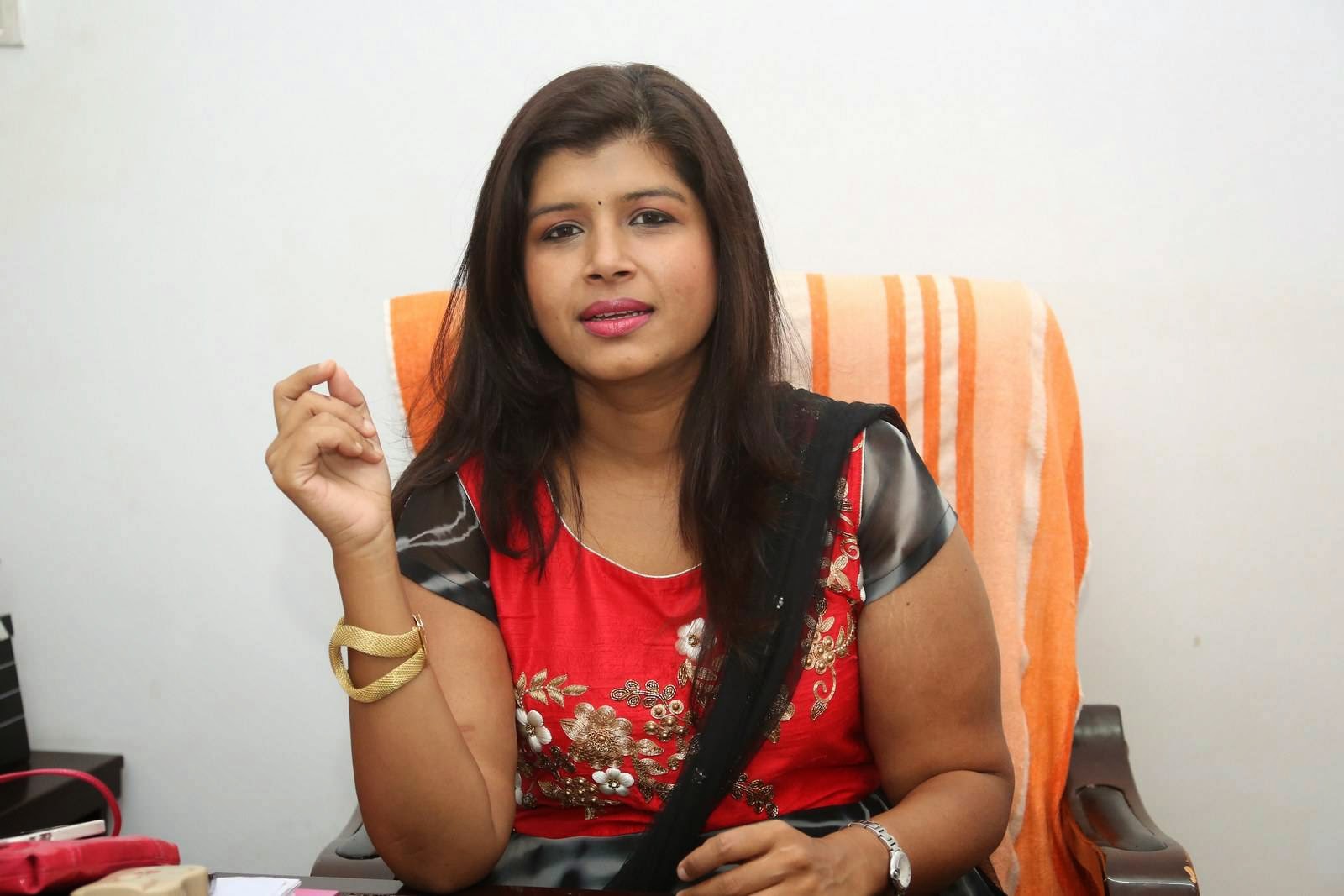 Producer Nikitha Reddy Photos | Spicy Photo Gallery and Latest Movie ...