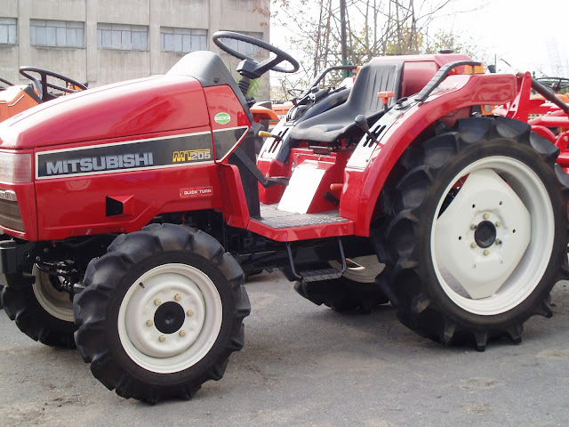Εμείς και η Κοινωνία μας: Mitsubishi MT 205! Ένα μικρό και ευέλικτο ...