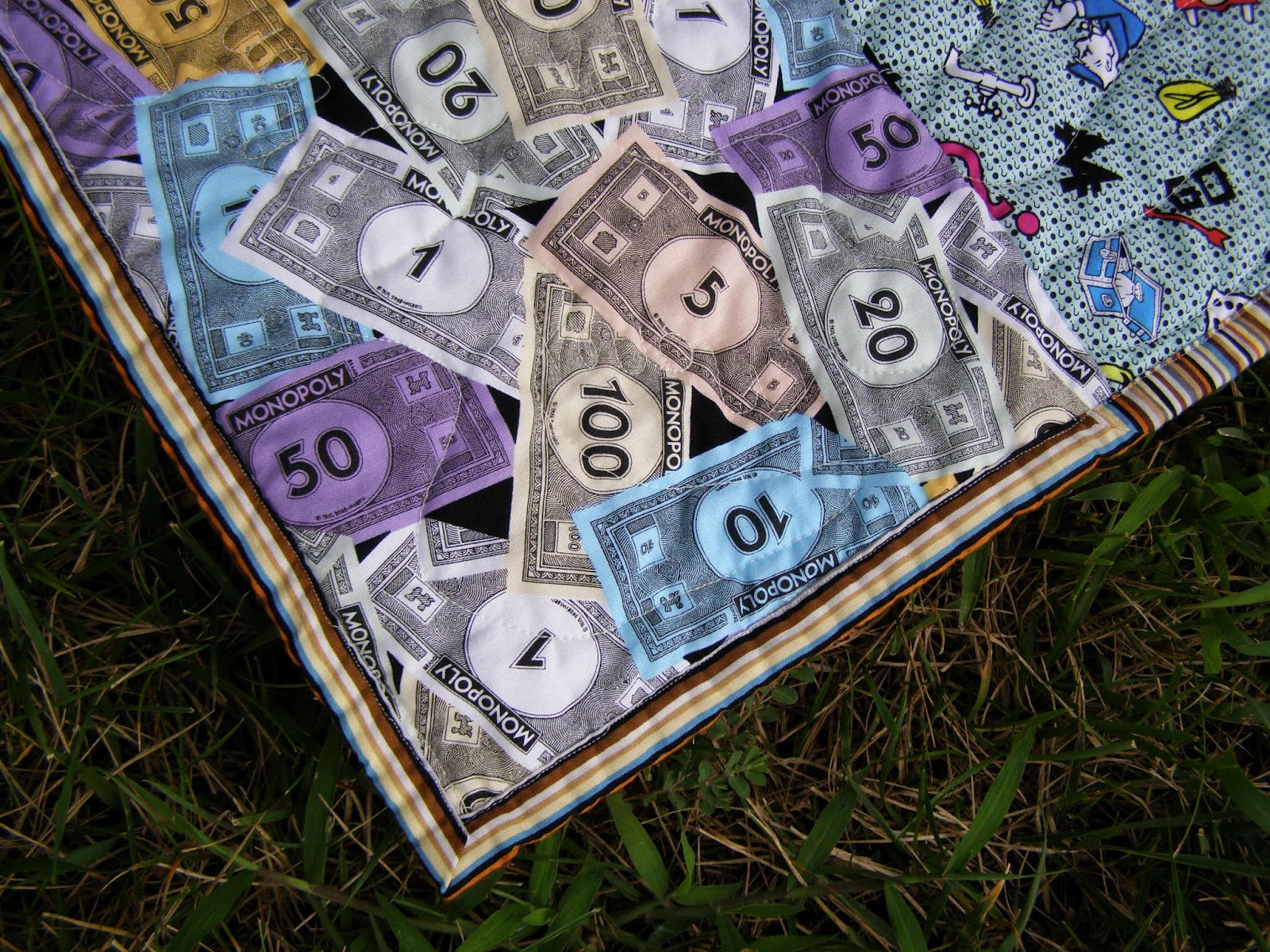Sarcastic Quilter: Monopoly Quilt - complete