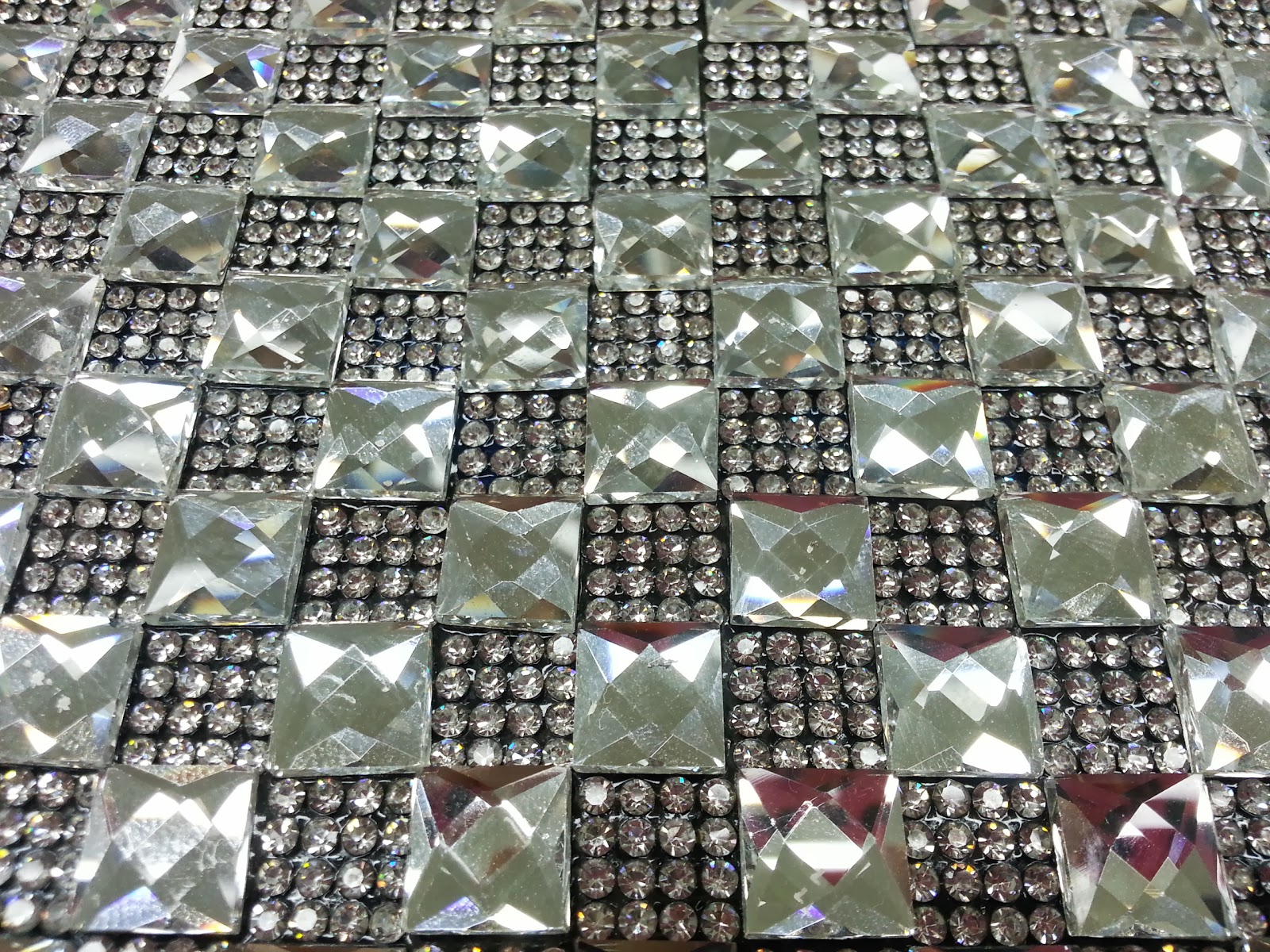 SD Aviamentos **strass**: MALHAS DE METAL , STRASS, PIRÂMIDE, PÉROLA