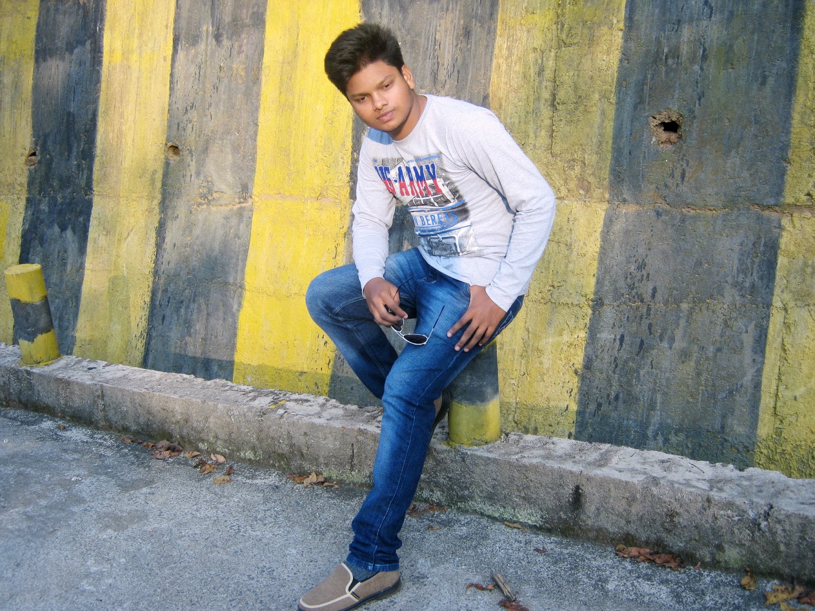 ANILKUMARNAYAK: Bhnajanagar,Anil Kumar Nayak ANILKUMARNAYAK: Bhnajanagar,Anil Kumar Nayak
