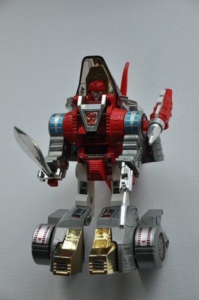Heroic Decepticon: Transformers G1 Slag - Canadian exclusive 'red faced ...