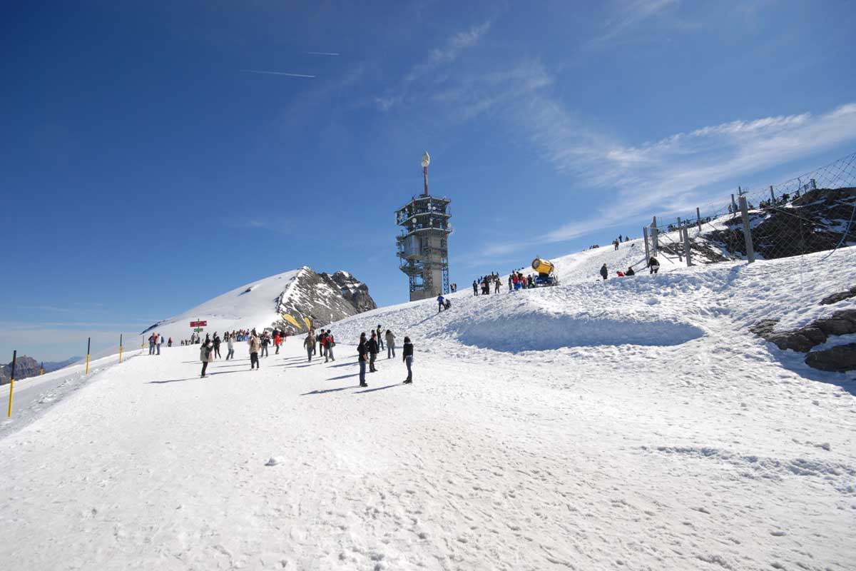 Travelogue...... BORN TO TRAVEL: MOUNT TITLIS SWITZERLAND