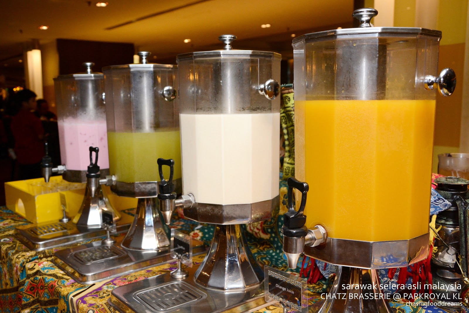 CHASING FOOD DREAMS: Chatz Brasserie Buka Puasa Buffet @ ParkRoyal ... CHASING FOOD DREAMS: Chatz Brasserie Buka Puasa Buffet @ ParkRoyal ...