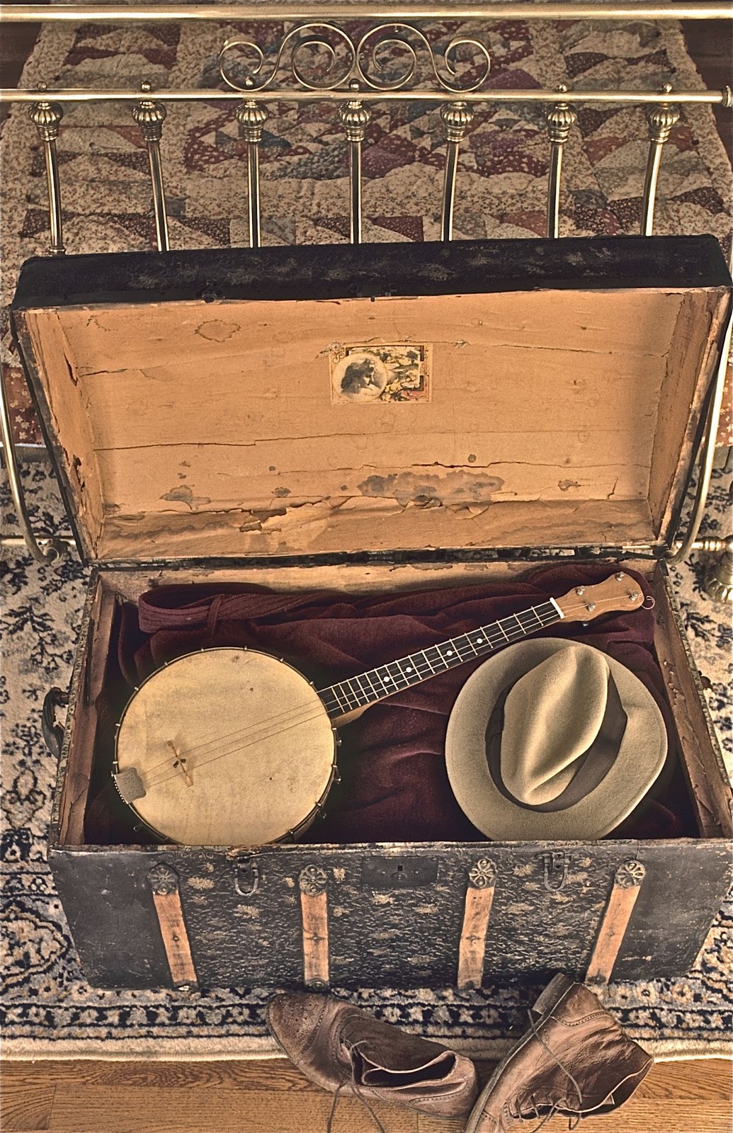 Harvey Edwards: " LIFE INSPIRES ART