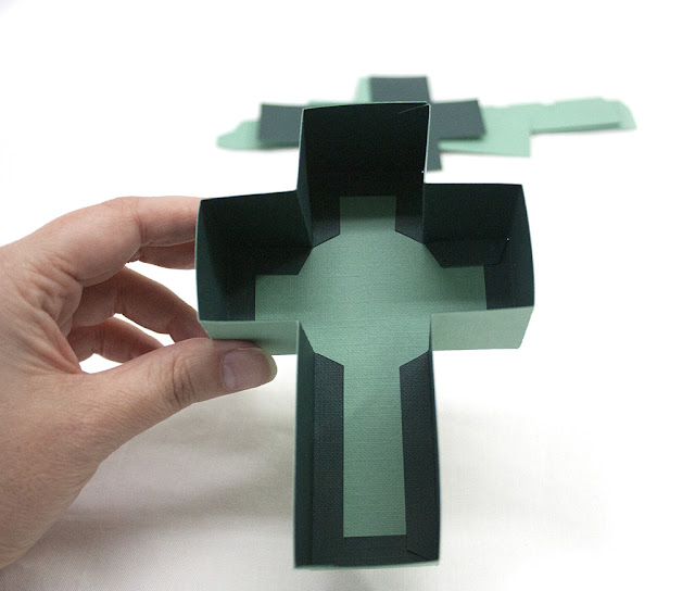 Cross Box Tutorial - myscrapchick