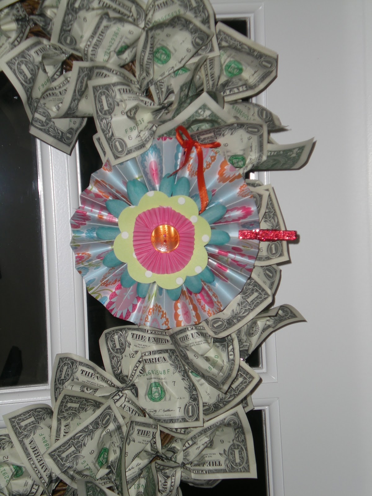 JenNY & AShlEY's ReDOs: Money Wreath....Happy 60th!!!