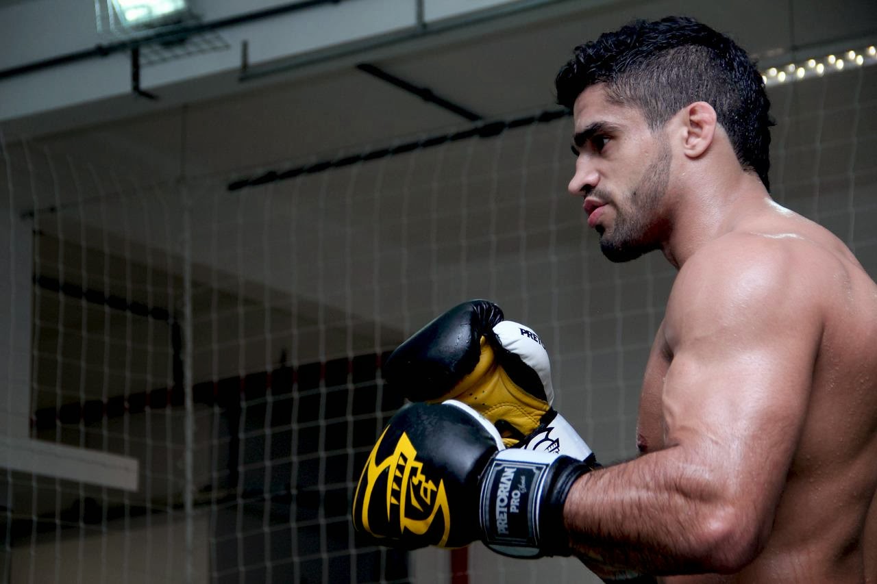 JoJo: Thiago Tavares