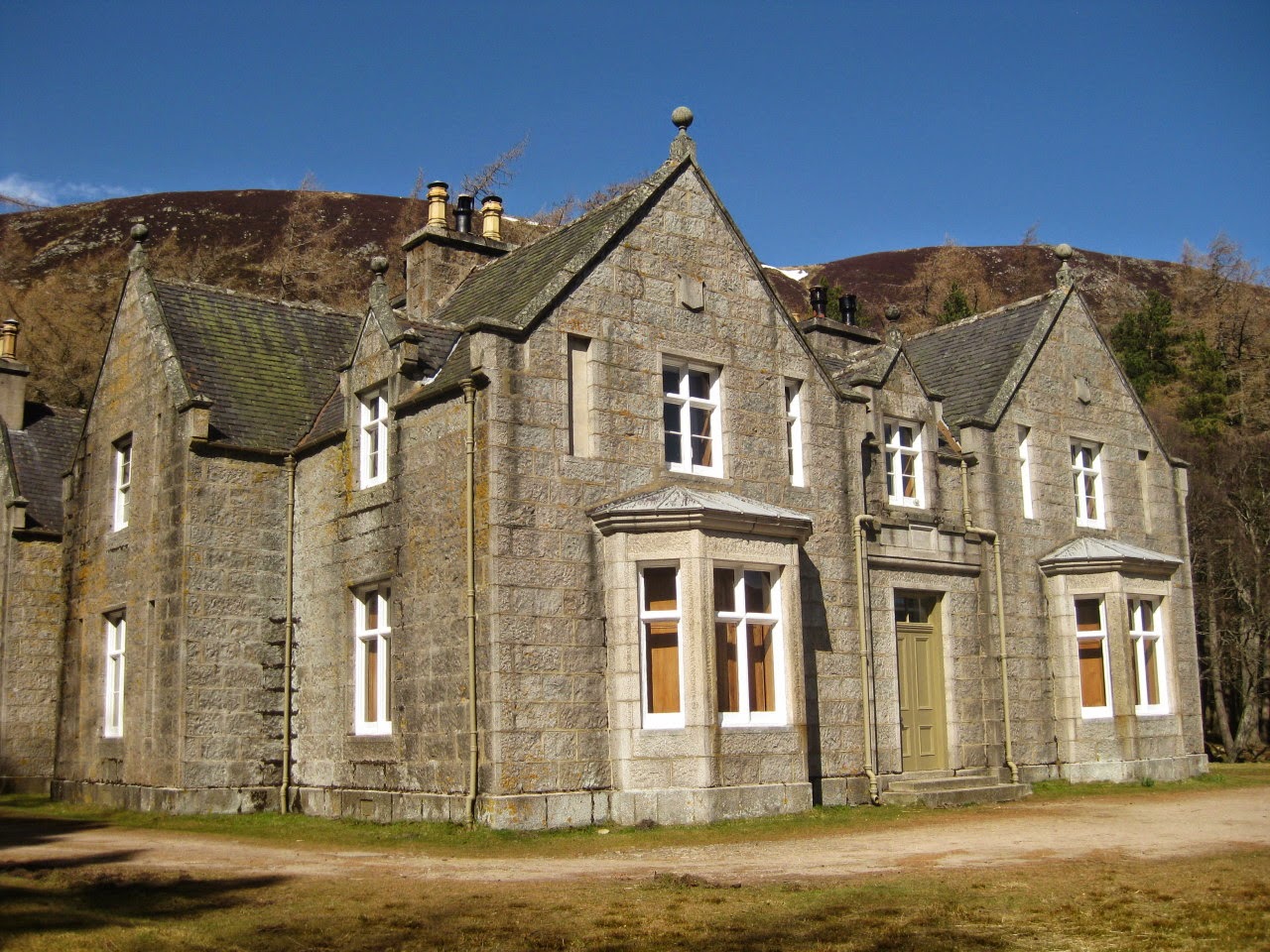 Loch Muick spring visit