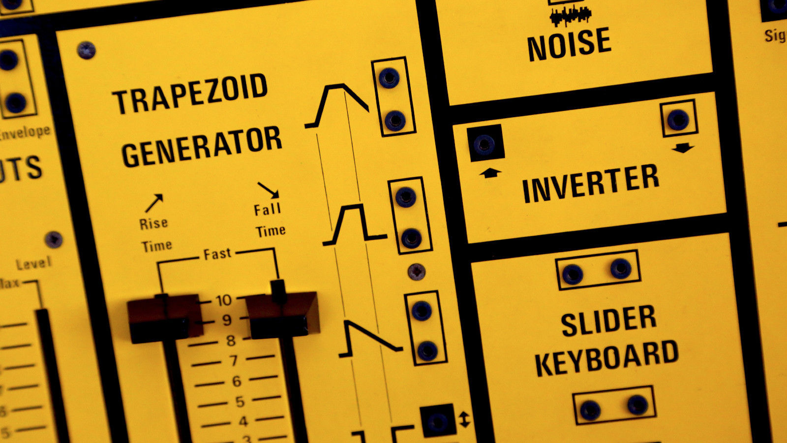 MATRIXSYNTH: EMS Synthi E Rare Vintage Analog Synthesizer Keyboard ...