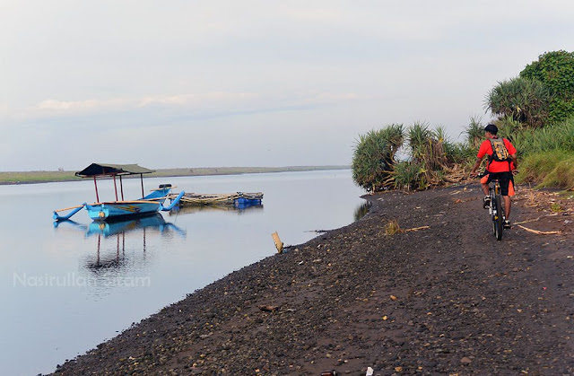 Potret Keindahan Pantai Baros, Bantul yang menakjubkan - Wisata Yogyakarta