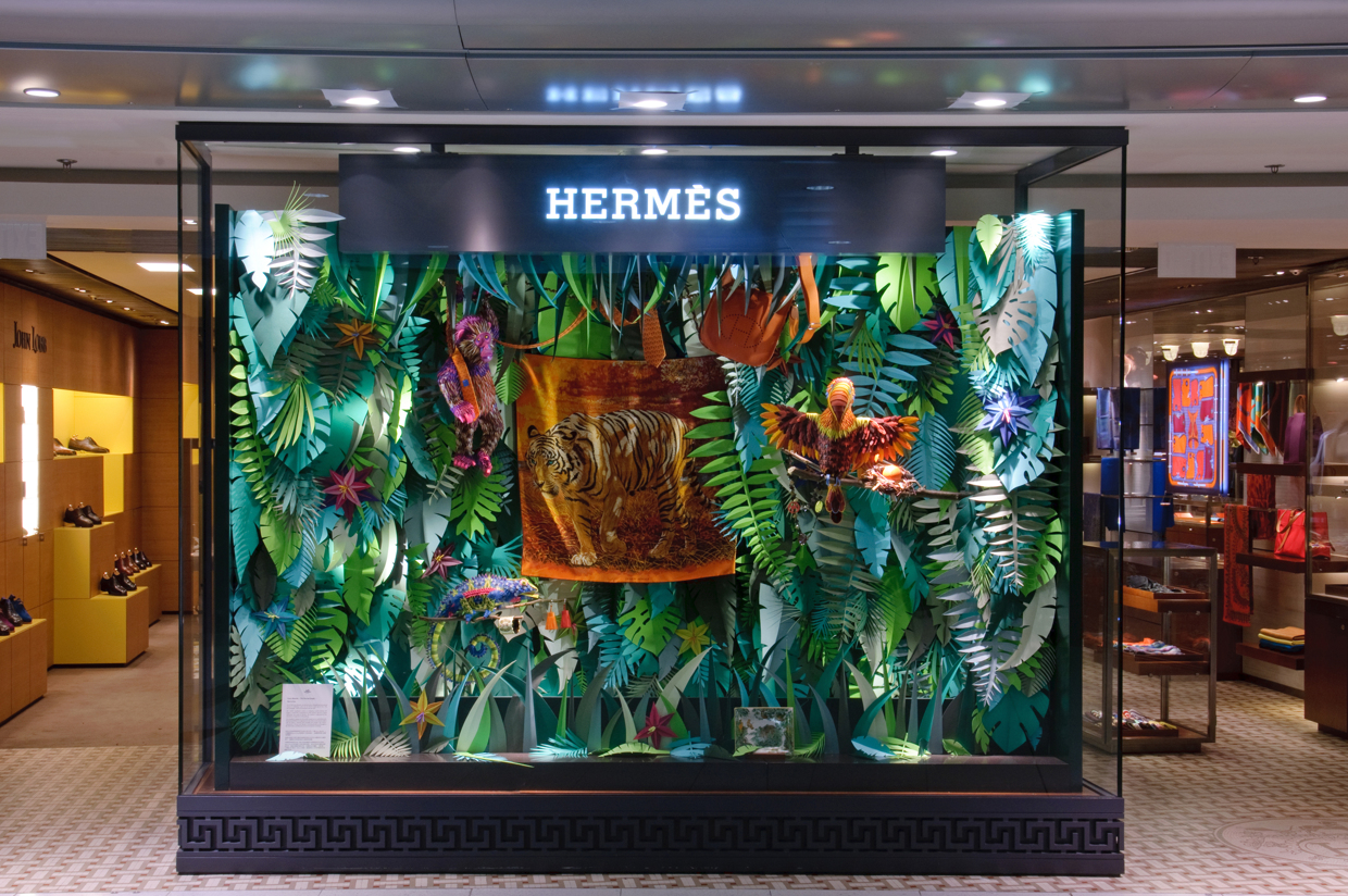 Ana Vieira: VITRINE HERMÉS