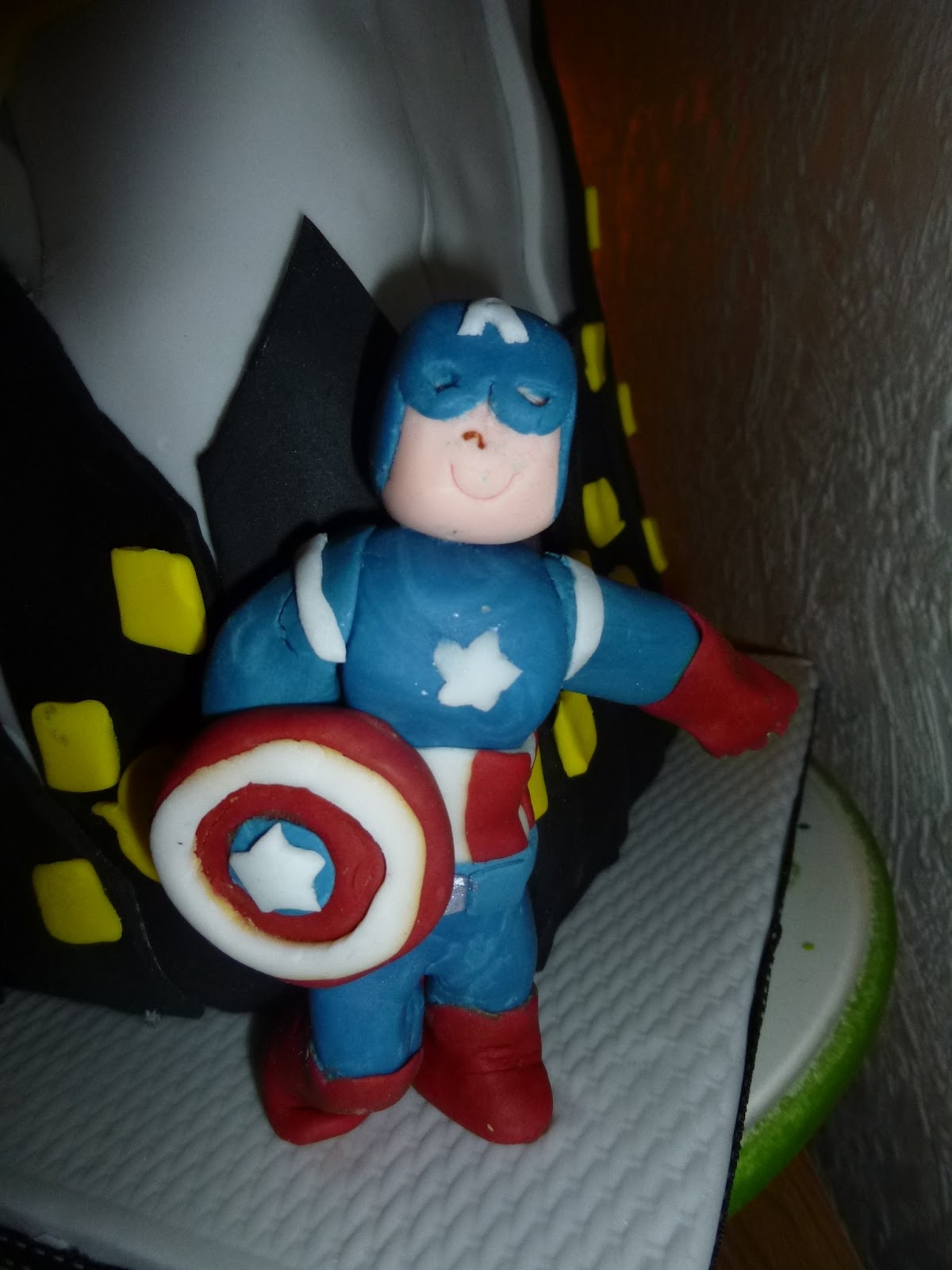 My Guide To Home Made: Superhero Party: The Food: Desserts Table