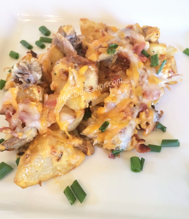 Papas Supremas con Salsa Chipotle | Mezcla De Sabor