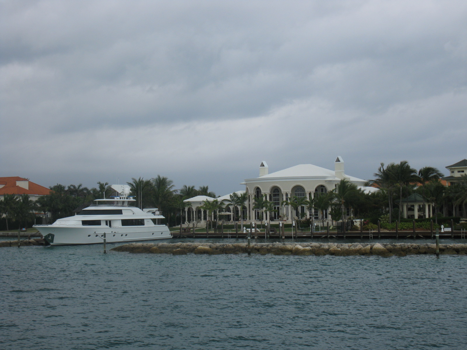 BAHAMAS - The Walkers