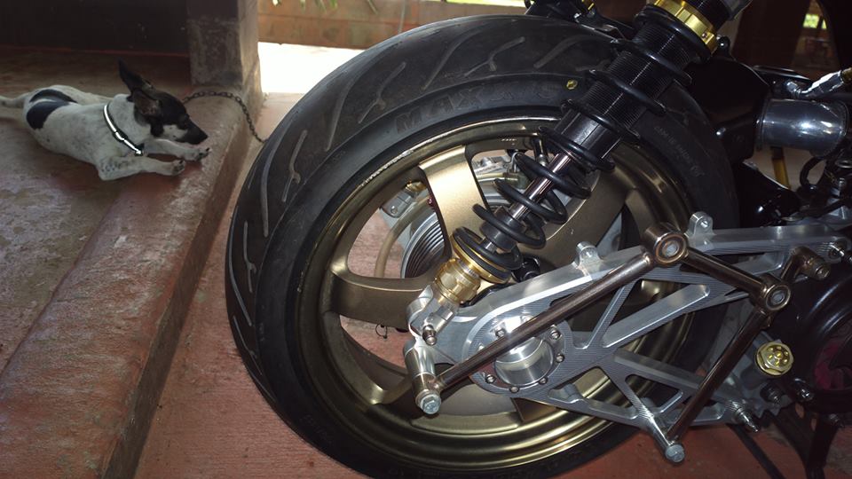 scr_works online: LAB956/SCR_WORKS Bws125/ZUMA125 4-Lug Conversion Hub Kit