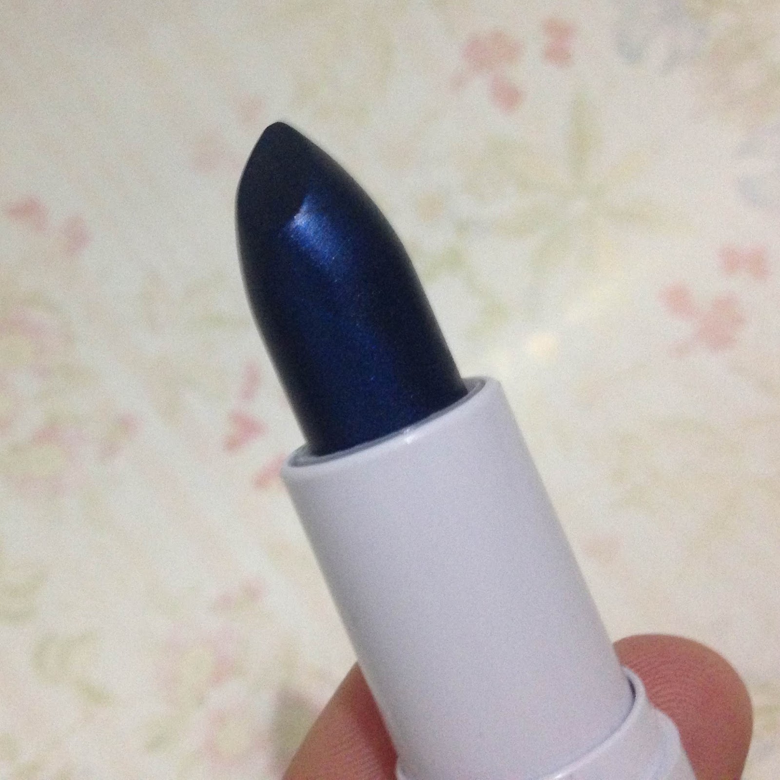 Makeup in Bloom: Batom Azul Natura Faces