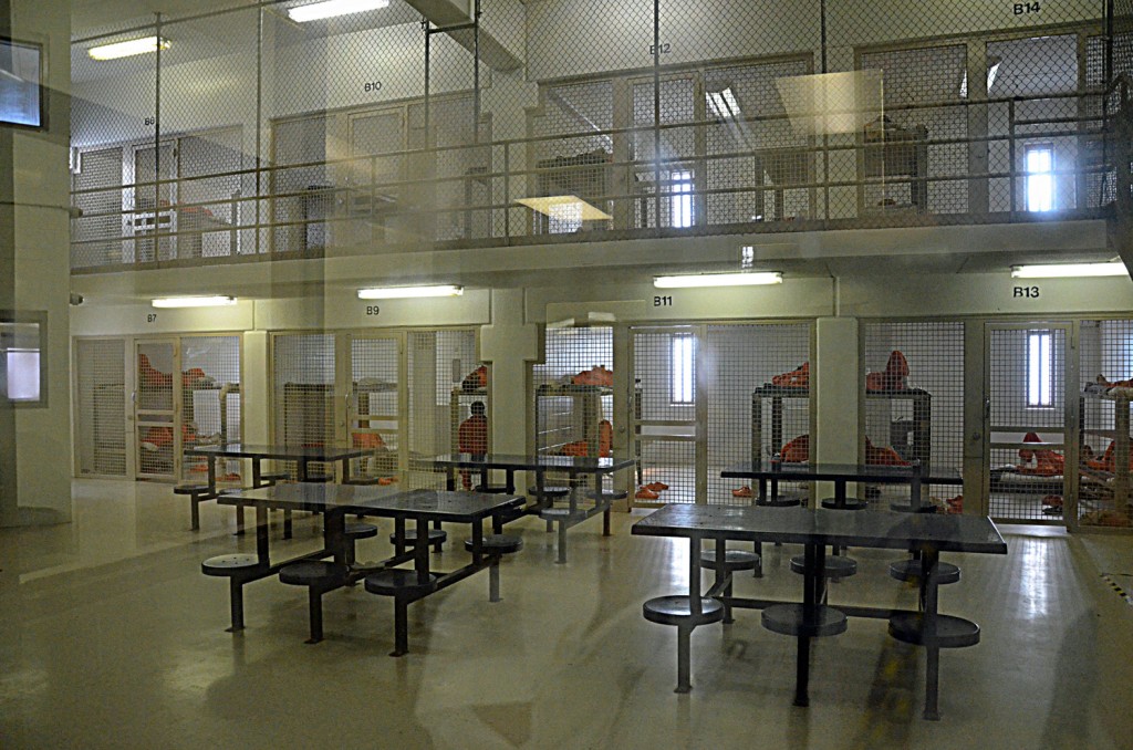 usa police badges: BROWARD COUNTY DETENTION SHERIFF, FLORIDA