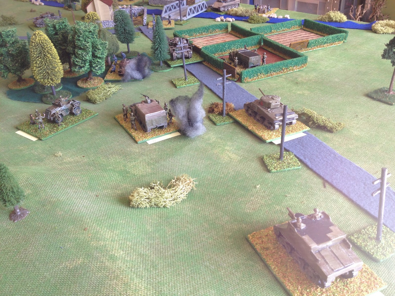 Grid based wargaming - but not always: WW2 game using a tabletop teaser