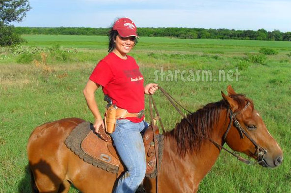 Dominating Women: pretty american hoggers girl