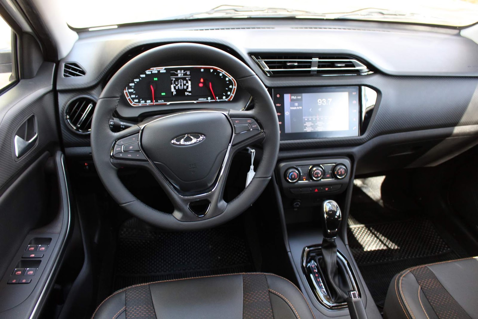 Chery Tiggo 2: SUV automático abaixo de R$ 70 mil - vídeo