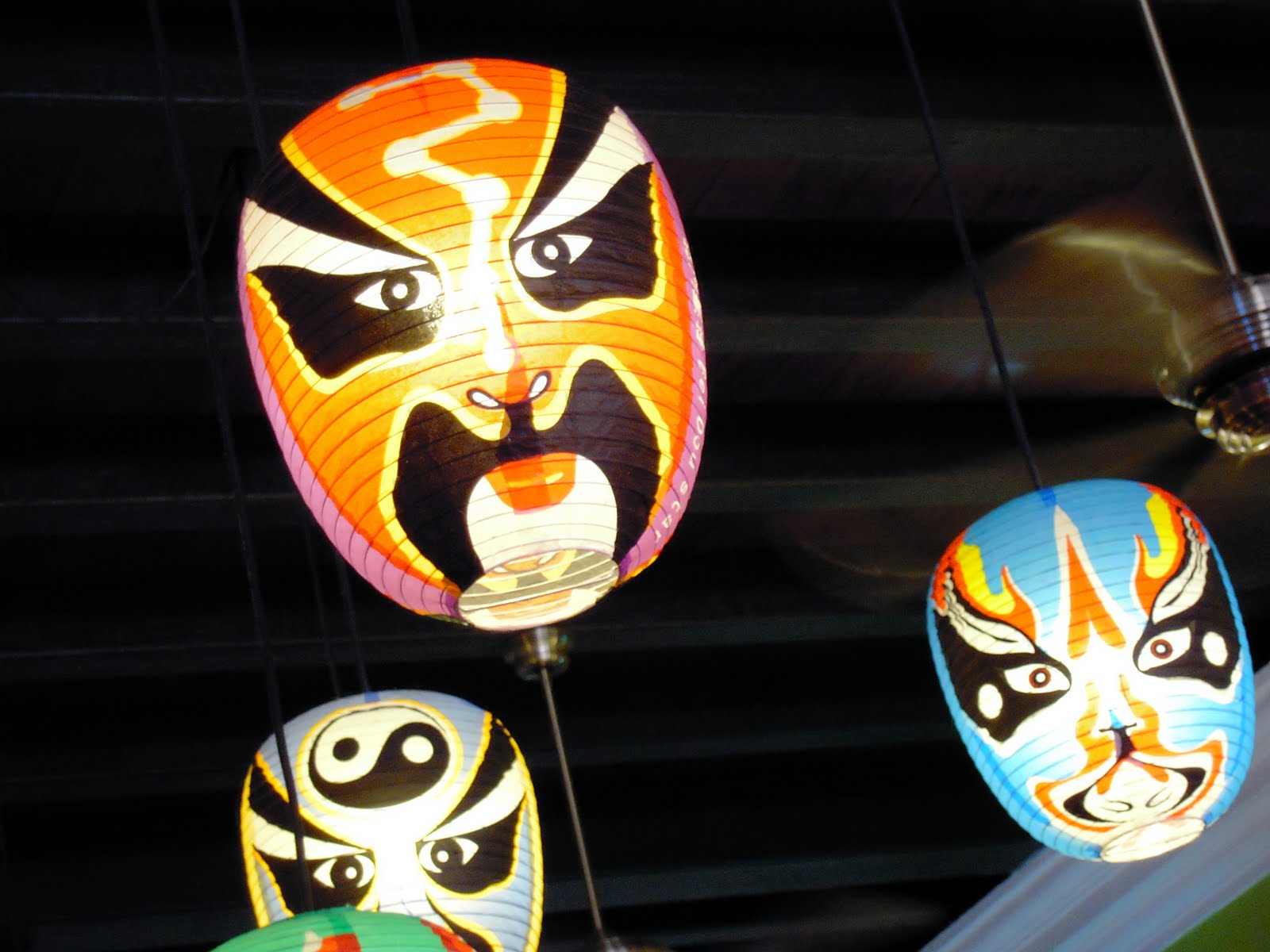 UMI & TSURU: Chinese Opera Masks in Chinatown