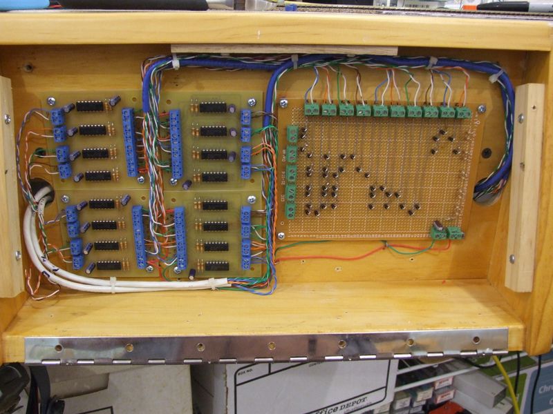 Texas & Pacific - Bonham Division in N Scale: Control Panel