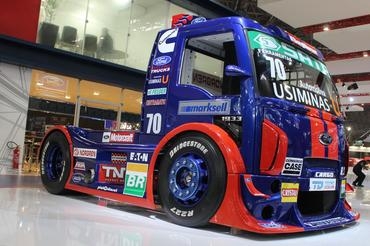 Autos&Máquinas - Roberto Costa: F-Truck: Ford Racing Trucks apresenta ...