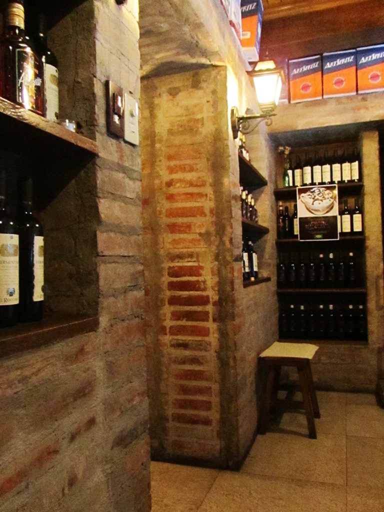 The Quaint Traveler: Surprise at Galileo Enoteca Deli