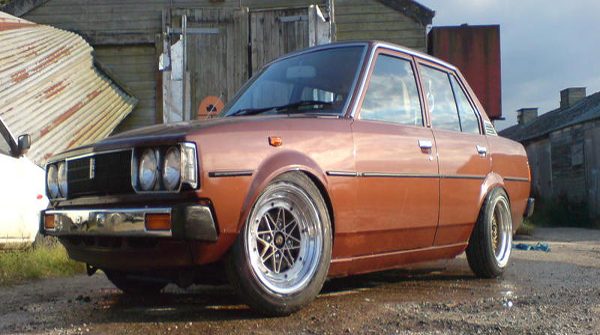 Mobil Toyota Corolla DX ~ Car Hobby