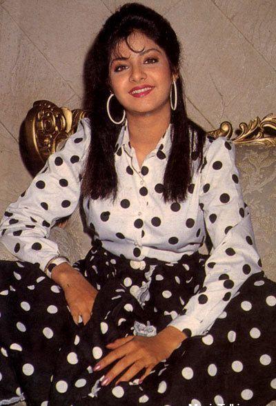 Beautiful Indian Actress Divya Bharati - South Indian Actress Model ...