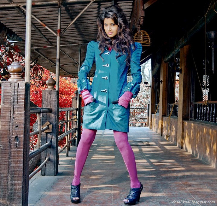 INDIAN BEAUTIES: DIVYA CHOUKSEY