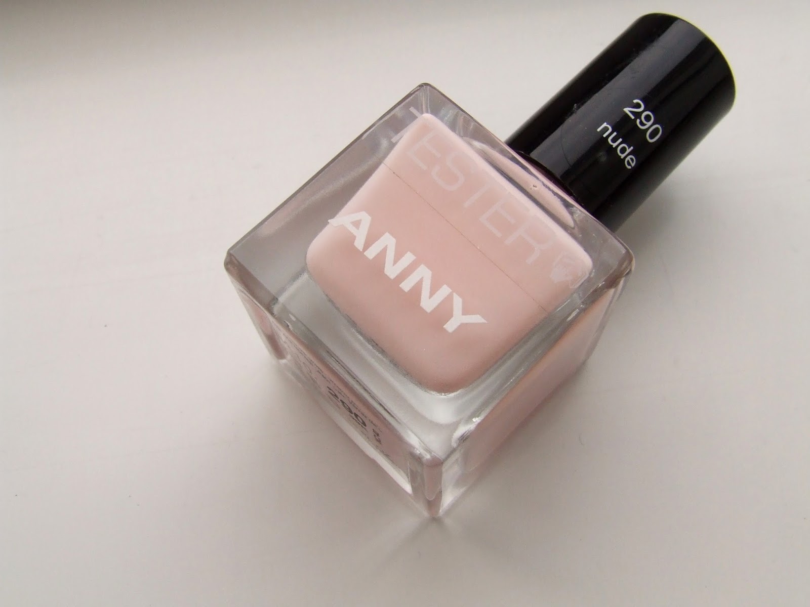 Katie Beauty: Körömlakkmustra: ANNY - nude (290)