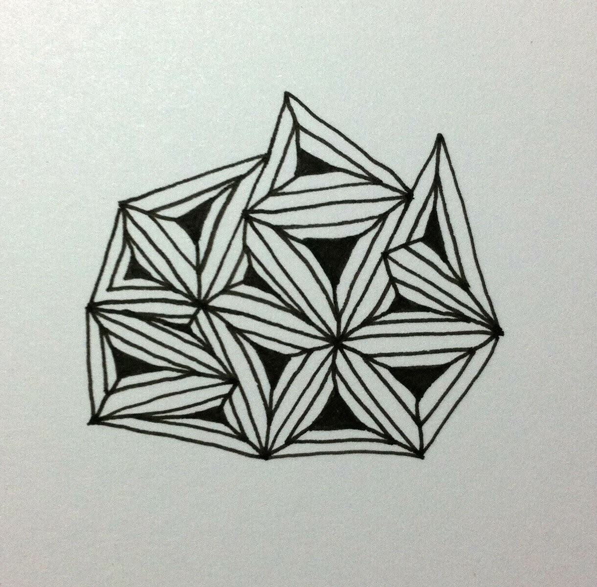 Tickled To Tangle: Tips for Tangling Fassett