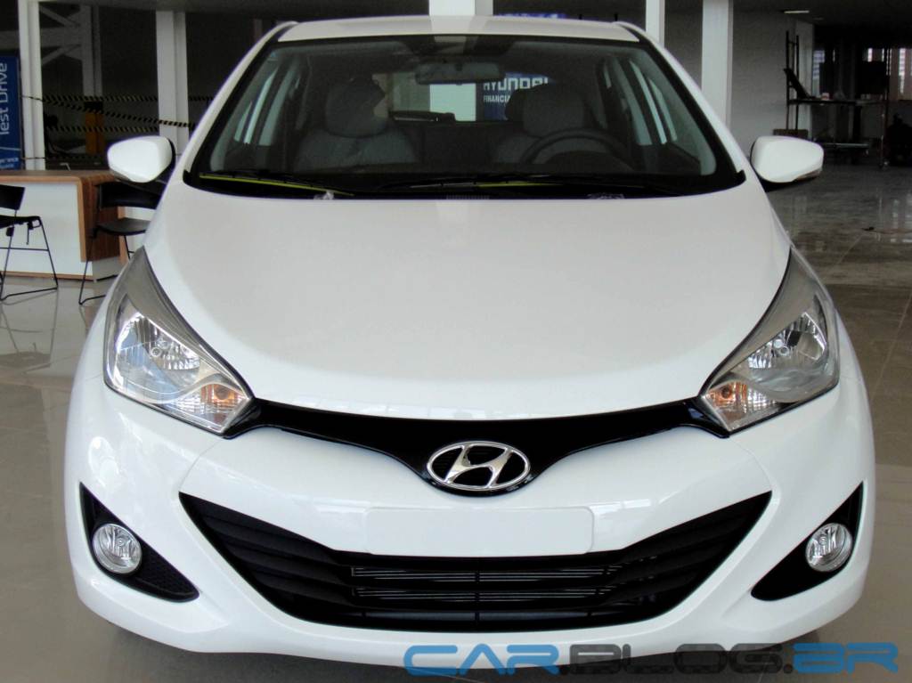 HB20 Premium Branco Polar - fotos, preço e especificações